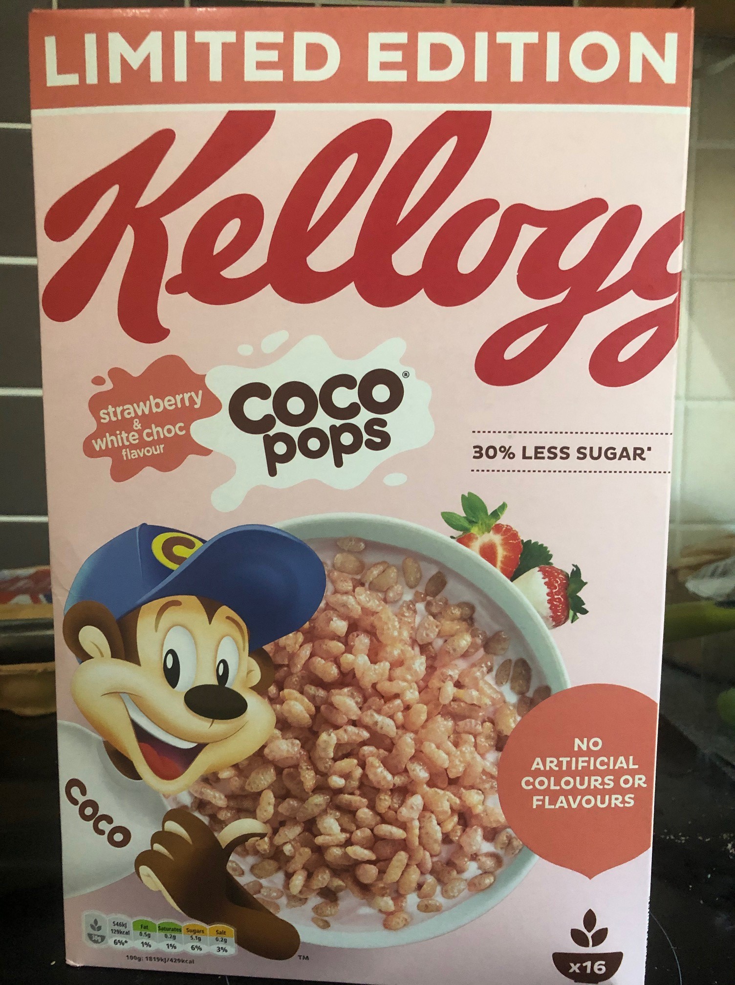 Pink Coco Pops strawberry and white chocolate crispy cakes – Mini Moo Life