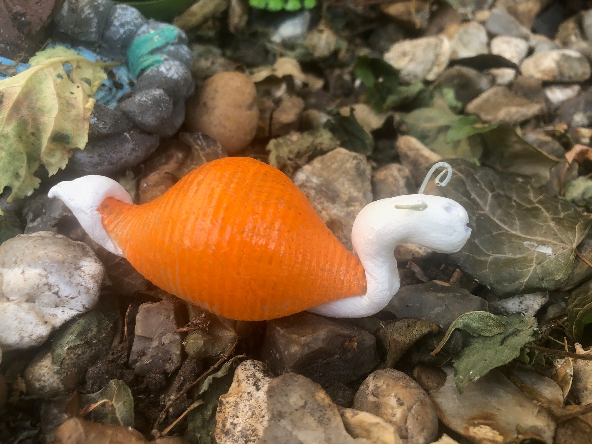 Pasta snails – Father’s Day craft for toddlers – Mini Moo Life