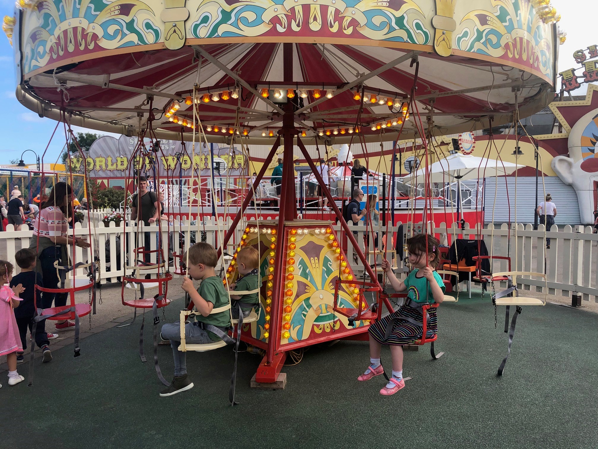 Butlin’s Just For Tots – the best activities and shows for kids – Mini ...